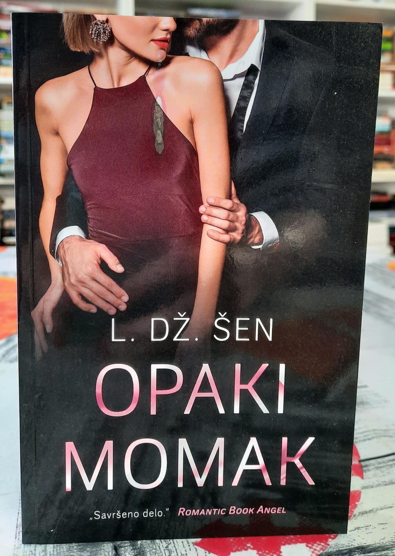 Opaki momak – L. Dž. Šen – Demago