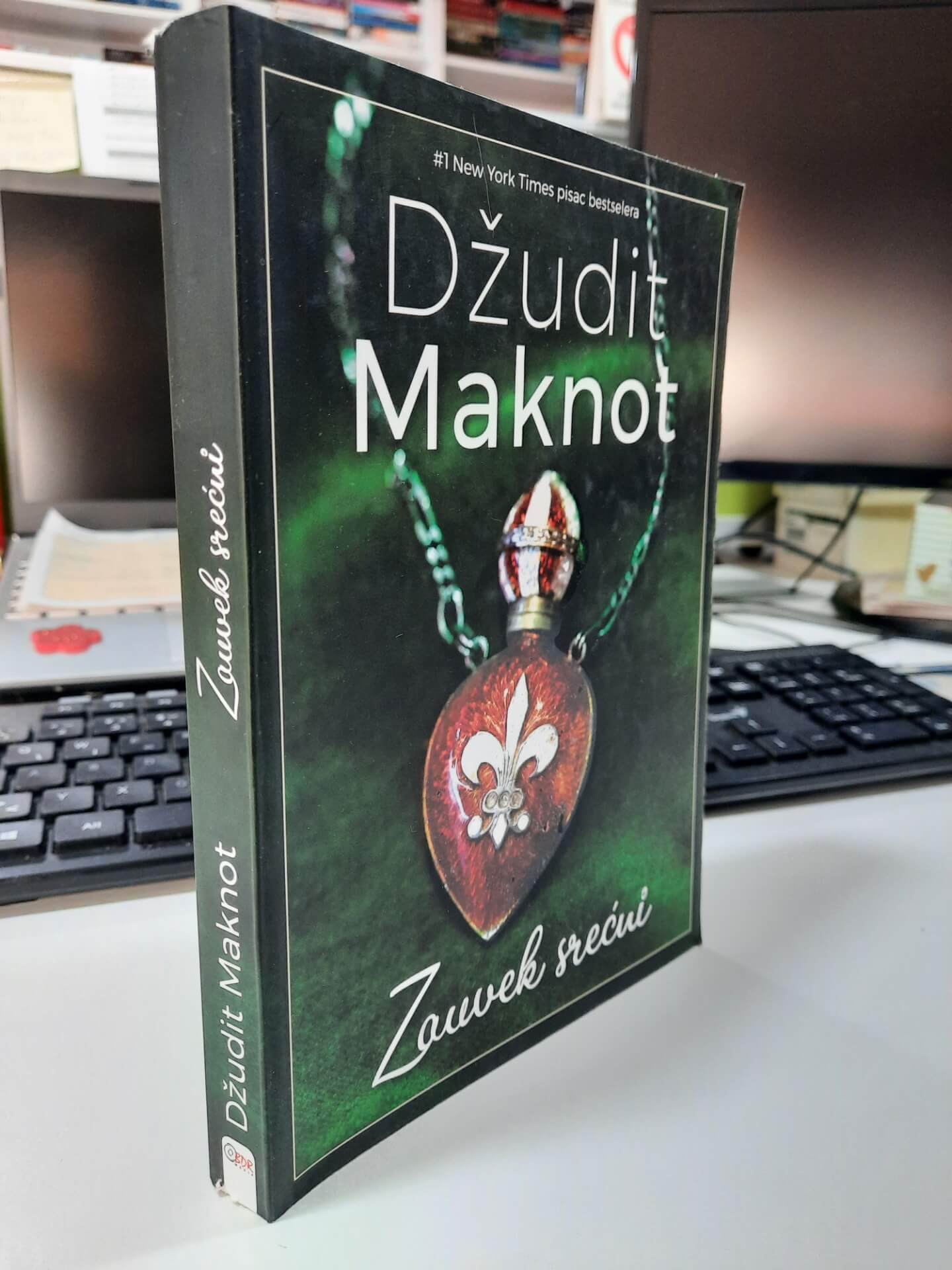 Zauvek srećni – Džudit Maknot – Knjižara Demago