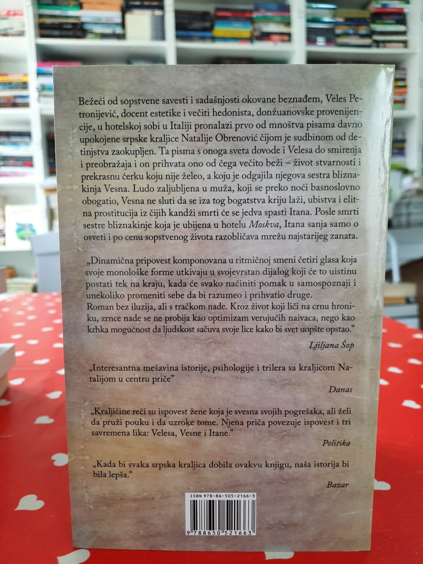 Kroz prstohvat cimeta – Aleksandra Mihajlović – Knjižara Demago